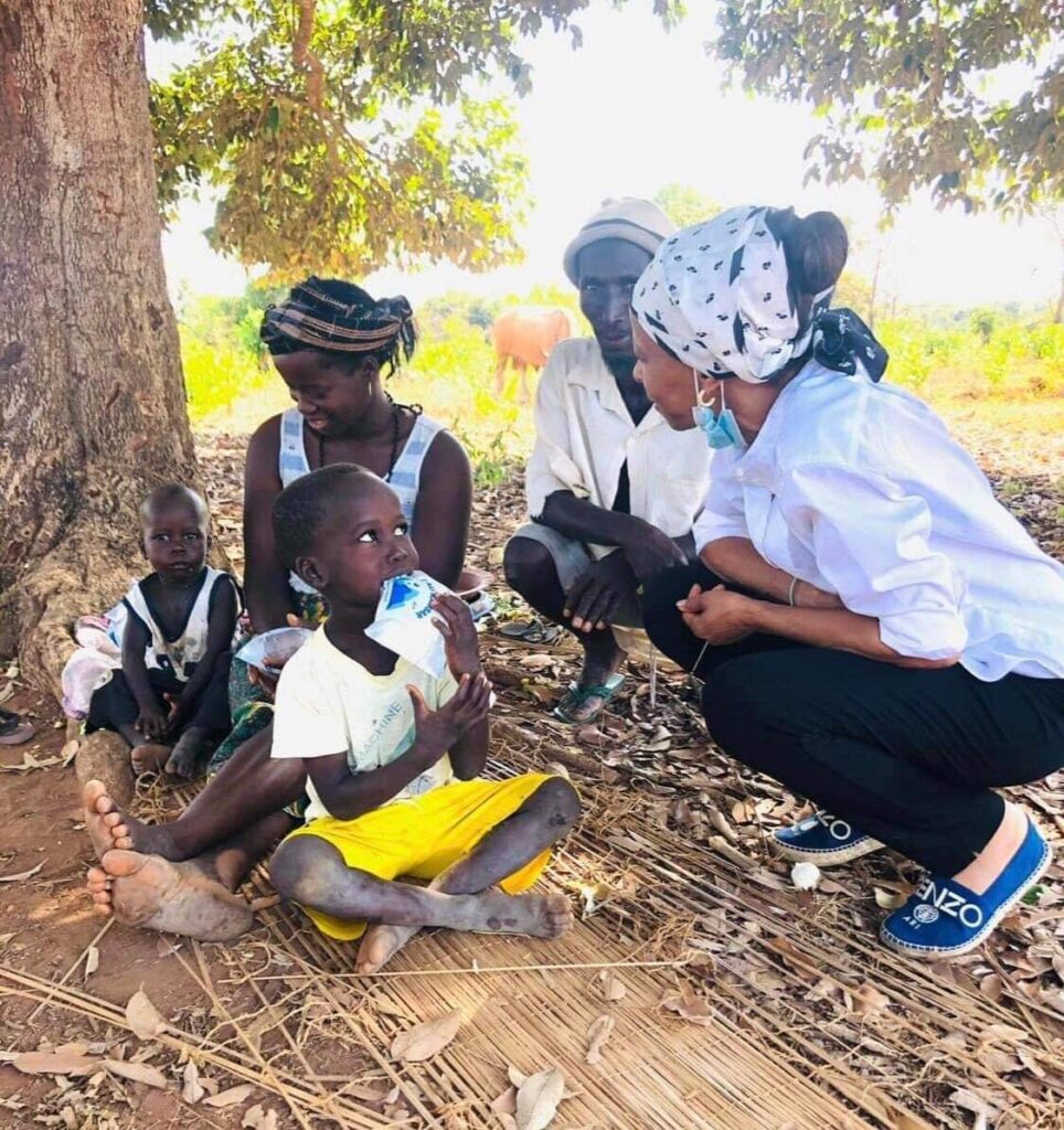 JIDF : Oumoul Diallo passe son meilleur 8 mars en compagnie des parents ...